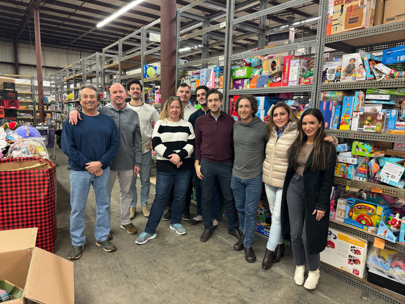 Anchor Retail Volunteers at Providence House | Anchor Retail